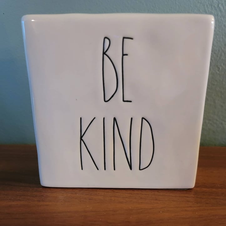 How to Be Kind and Cultivate Kindness Through Emotional Intelligence